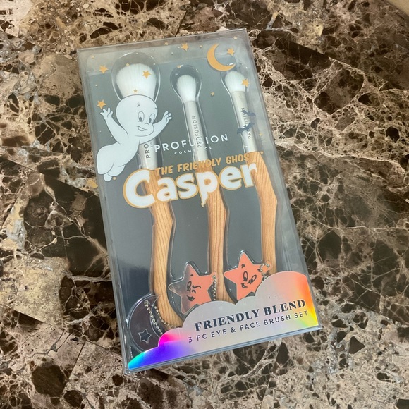 Profusion Cosmetics | Makeup | Casper The Friendly Ghost Makeup Brush ...